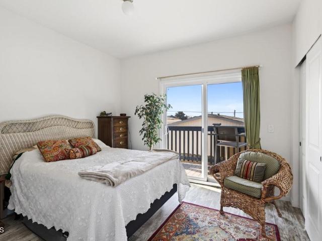 1021 S Main Street 21