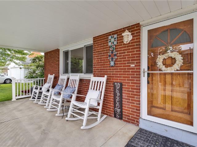 1021 Sarah St