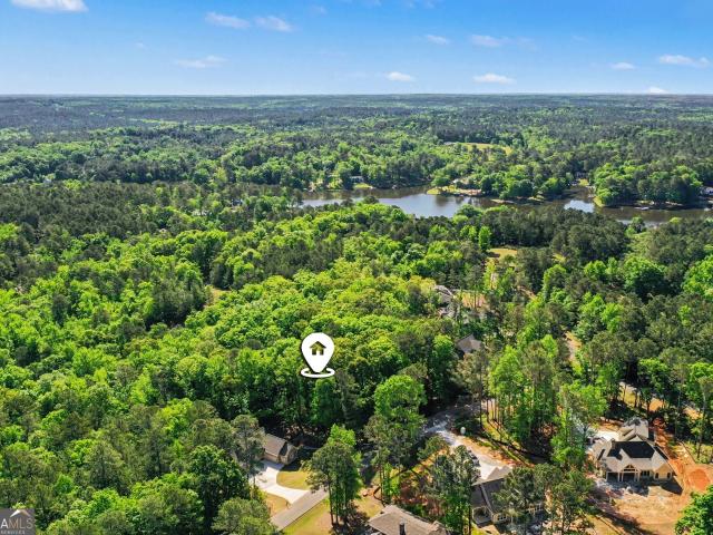1021 Shadow Creek Way
