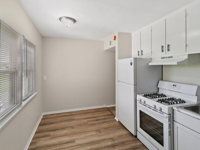 1021 Tollview Avenue # 5