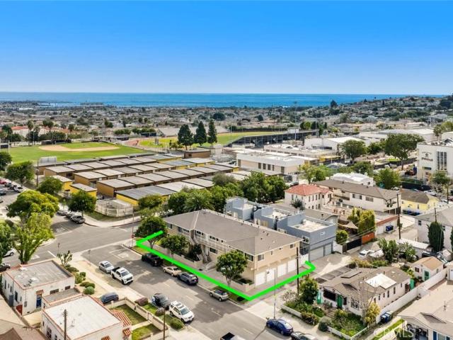 1021 W 14th St, San Pedro, CA 90731 | MLS #SB26032