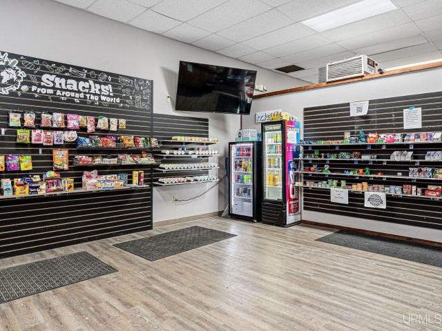 1021 W Washington Street, Marquette, USA, MI