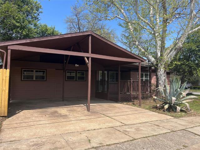 1021 Western Blvd, Arlington, TX 76013 | MLS #21216 | Compass