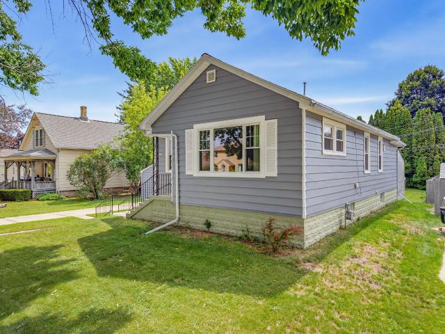 1021 Wilson Ave