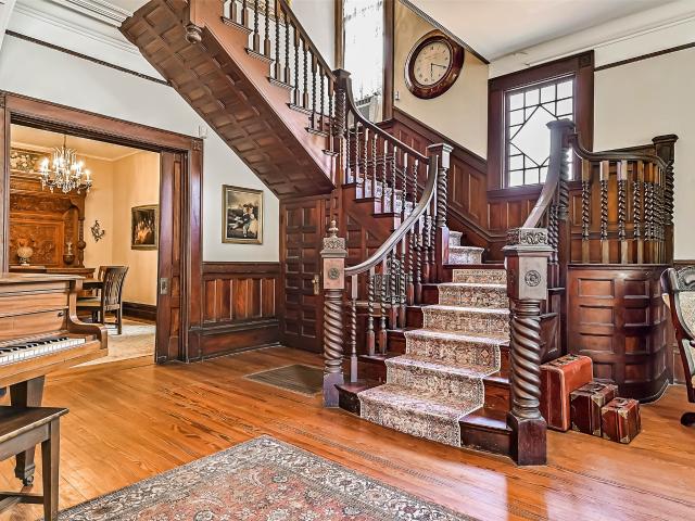 1021 35th St, Galveston, TX 77550 | MLS #18212