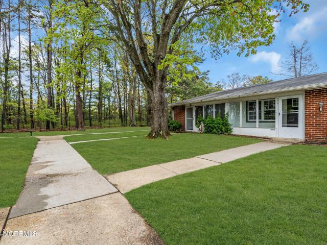 1021b Aberdeen Drive Unit b