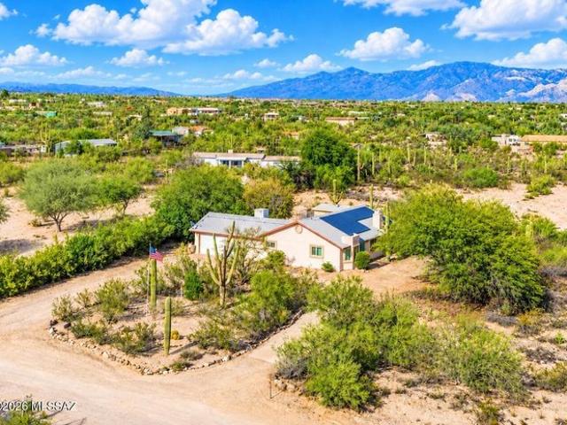 10220 N Camino Pico Vis, Tucson, AZ 85742