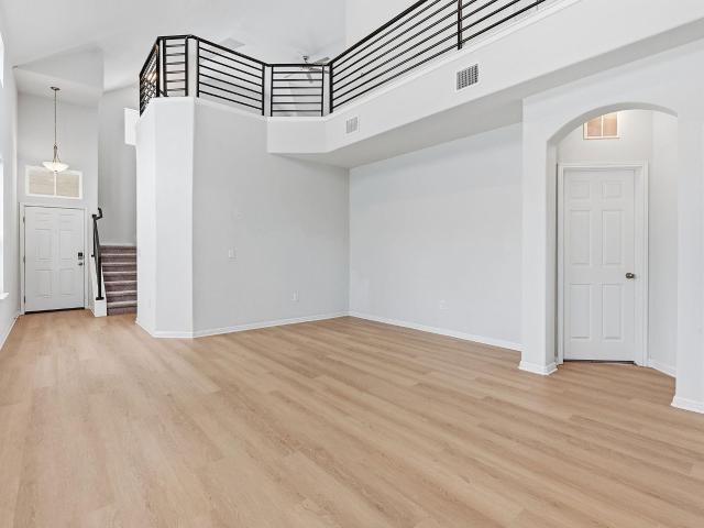 10221 Forest Grove Dr