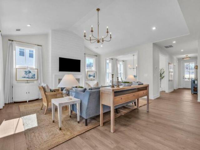 10221 Shetland Terrace