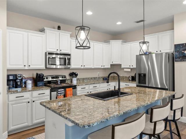 10222 Celtic Ash Dr, Ruskin, FL 33573 | MLS #TB8464