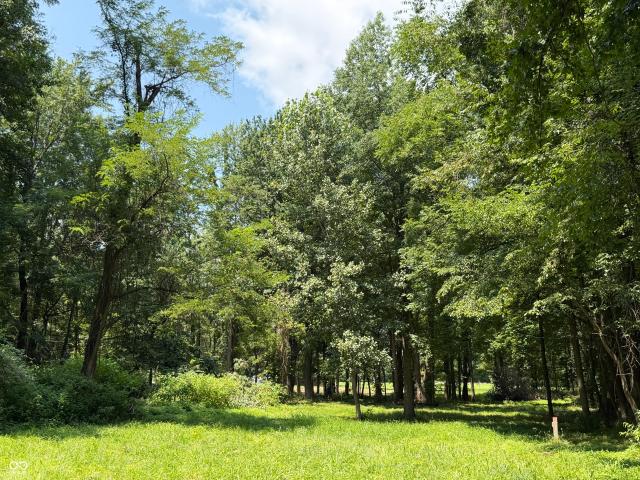 10222 N County Road 200 W