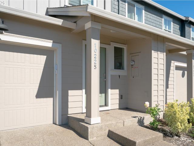 10225 NE 79TH CT