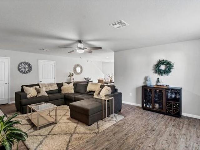 10226 Relic Oaks, San Antonio, TX 78240