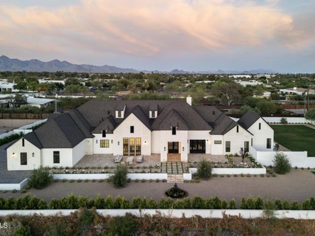 10229 N 64th St, Paradise Valley, AZ 85253