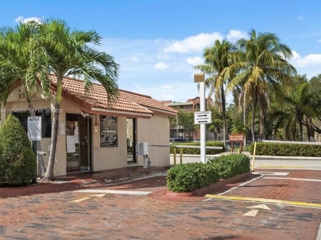 10229 NW 9th St Cir, Unit 2132, Miami, FL 33172 | MLS #A11954