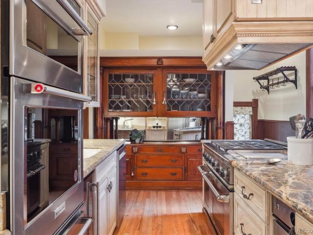 1022 N Pearl Street # 101
