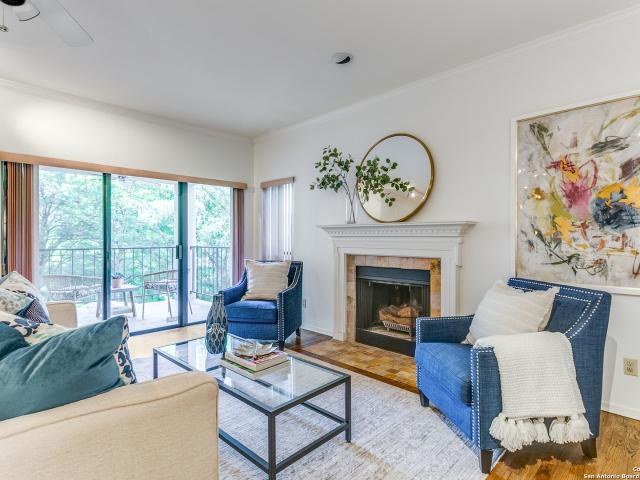 1022 Navarro St, Unit 306, San Antonio, TX 78205 | MLS #1939
