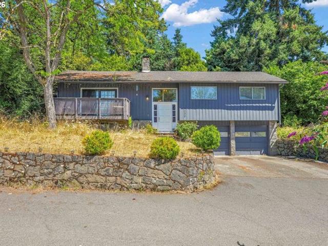 1022 NE 68th St, Vancouver, WA 98665