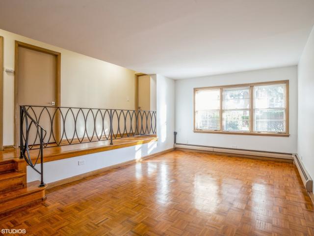 1022 Arnold Ct, Unit B, Des Plaines, IL 60016 | Compass