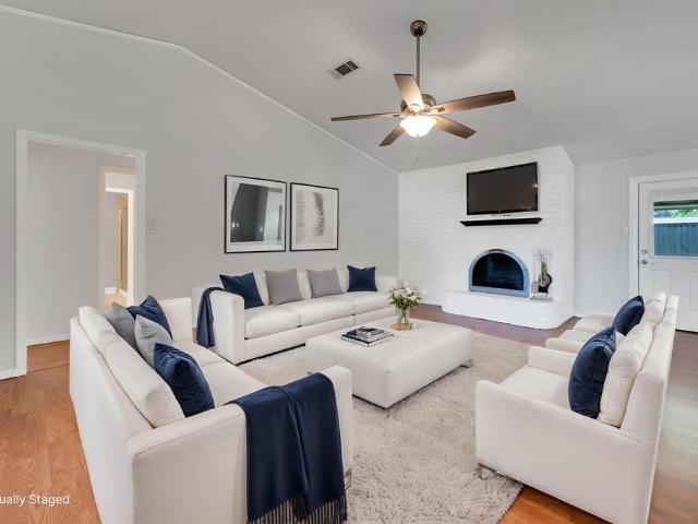 1022 Byron Lane