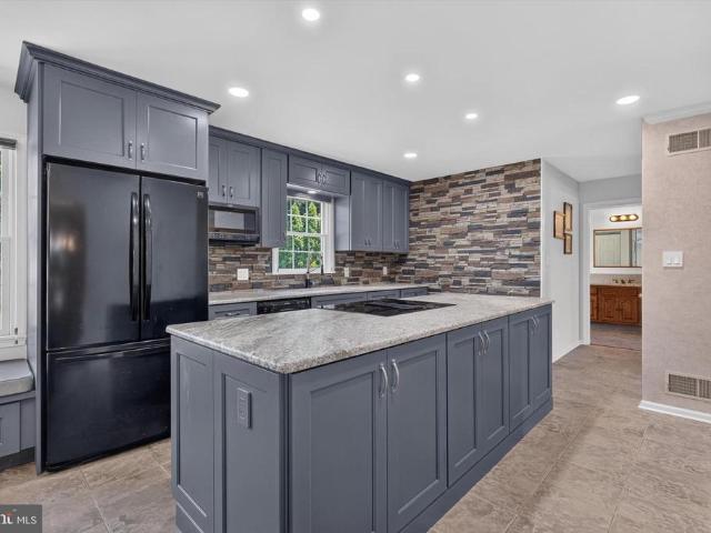 1022 Chelmsford Drive