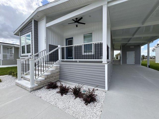 1022 Davy Jones Dr Unit 1032, North Fort Myers, FL 33917