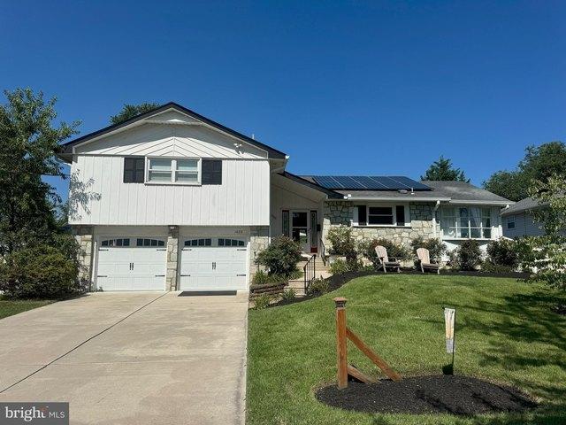 1022 Haral Pl, Cherry Hill, NJ 08034