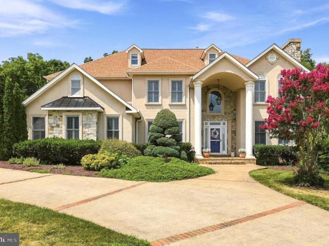 1022 Heth Place