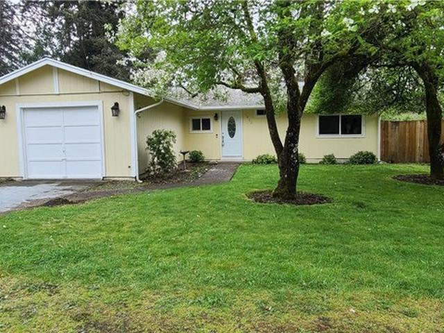 1022 K St, Washougal, WA 98671