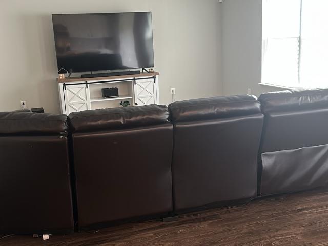 1022 Long Stand