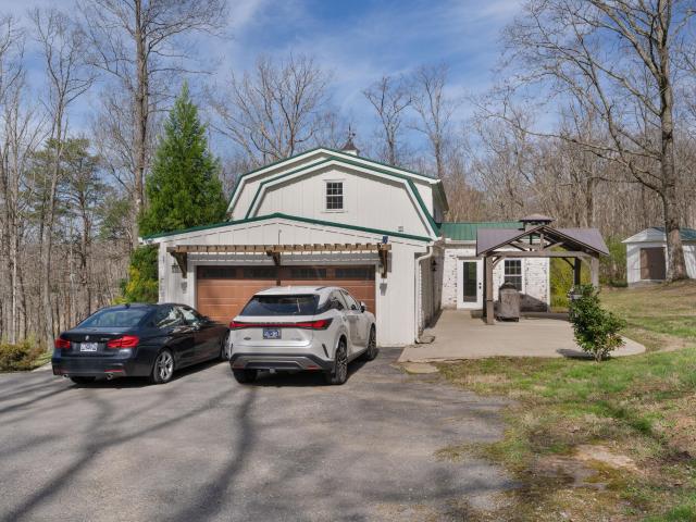 1022 River Bend Road
