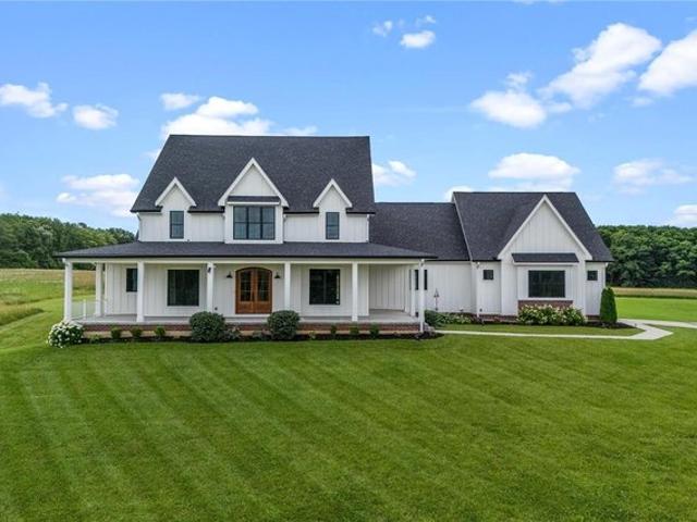 1022 Stevenson Rd, Xenia Township, OH 45385