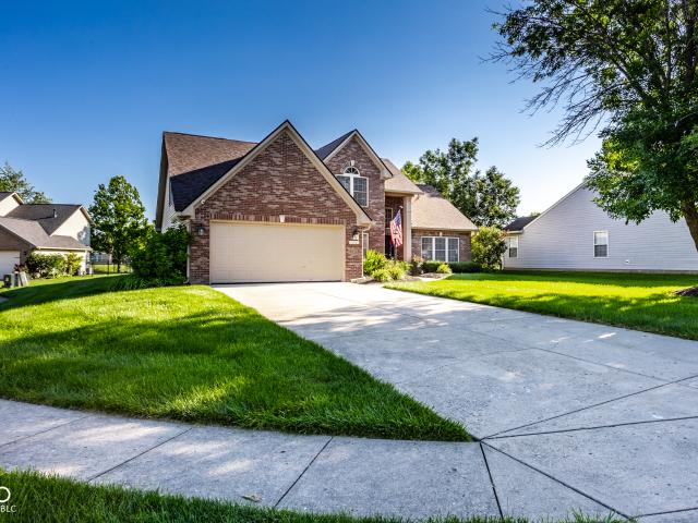 1022 Sugar Maple Drive