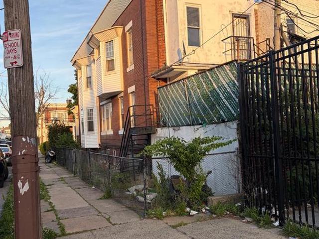 1022 S 60Th Street