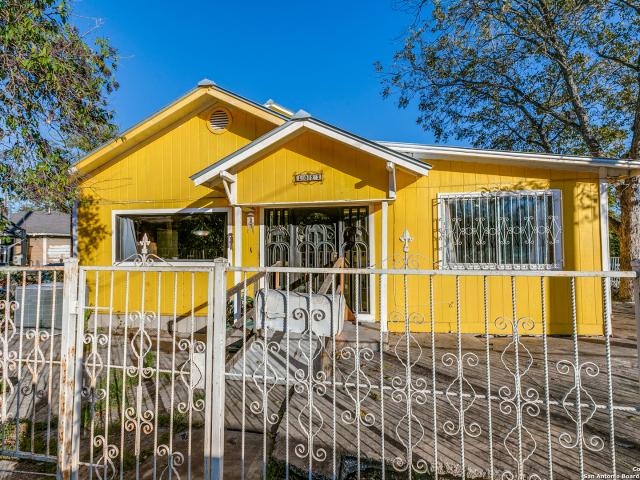 1022 S Hamilton Ave, San Antonio, TX 78207 | MLS #1928 | Compass