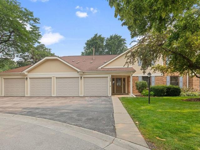 1022 Thorndale Ct Apt A2, Wheeling, IL 60090