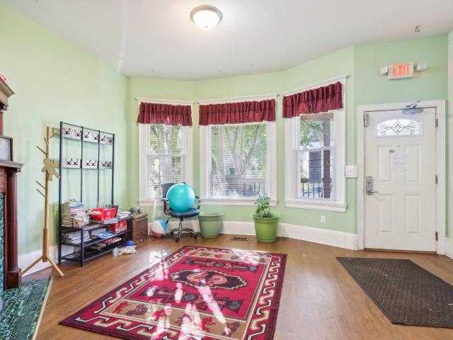 1022 W Madison St, Unit 1024