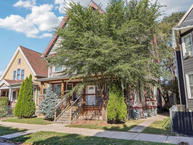 1022 W Madison St, Unit 1024, Milwaukee, WI 53204 | MLS #1958 | Compass
