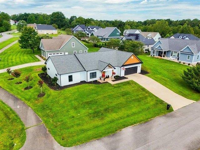 1022 Westcove Rd, Huddleston, VA 24104