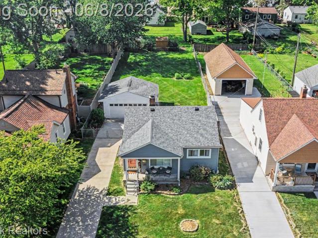 1022 Whitcomb Avenue