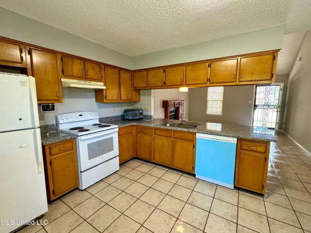 10233 Curtis Dr, Olive Branch, MS 38654 | MLS #4147 | Compass