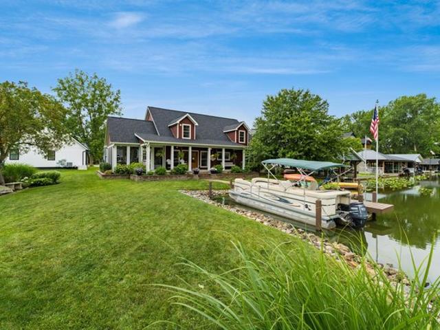 10230 Canoe Ln, Thornville, OH 43076
