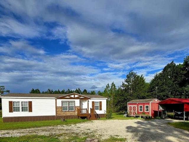 10230 Muszar Ln, Vancleave, MS 39565