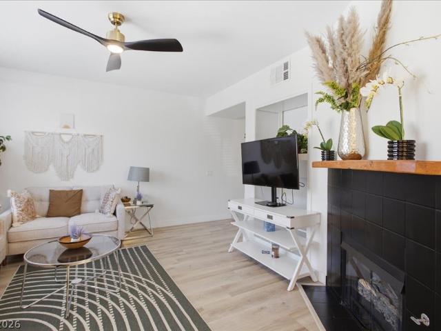 10231 Deerfield Beach Avenue 102