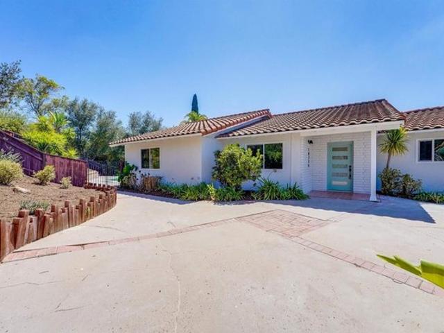 10236 Lake Meadow Ln, Escondido, CA 92026