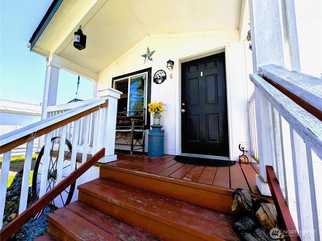 10239 Avenue SW # 6