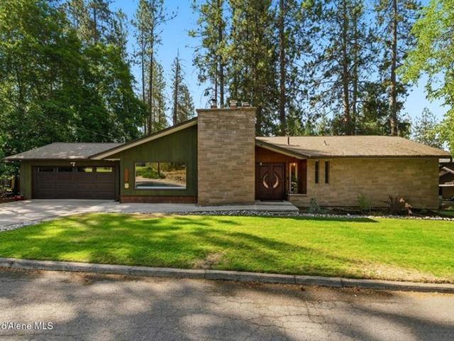 1023 N Crestline Dr, Coeur d'Alene, ID 83814