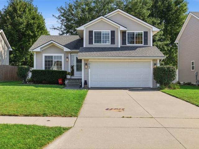 1023 NE 41st St, Ankeny, IA 50021