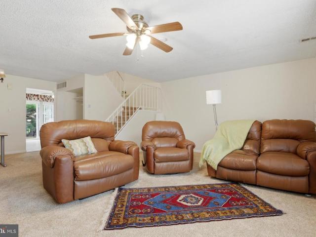 1023 Burnley Court