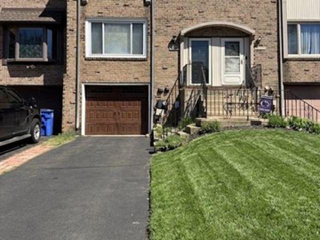 1023 Burnley Ct, Bensalem, PA 19020